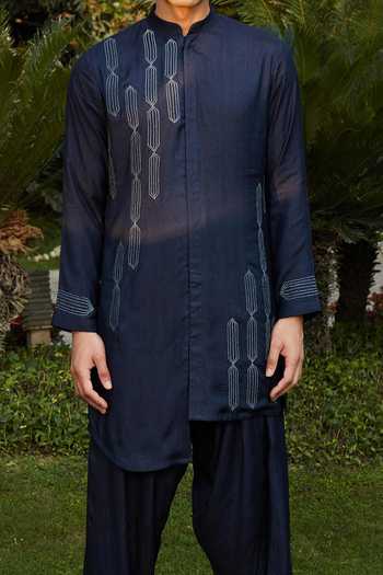 Buy Blue Cotton Silk Tussar Embroidered Geometric Amin Kurta With ...