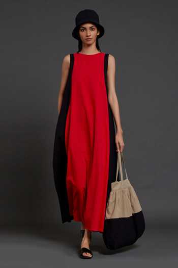 Buy Red 100% Cotton Solid Round Colorblock Dress For Women by Mati ...