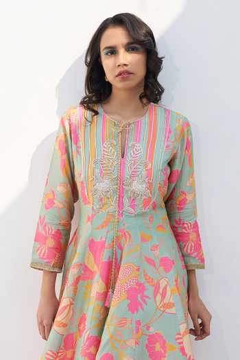 Buy Green Silk Embroidered Floral Lyssa Pomo Pattern Kali Kurta Pant ...
