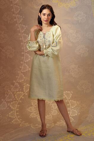 Buy Bunka Green Misha Linen Tunic Online | Aza Fashions