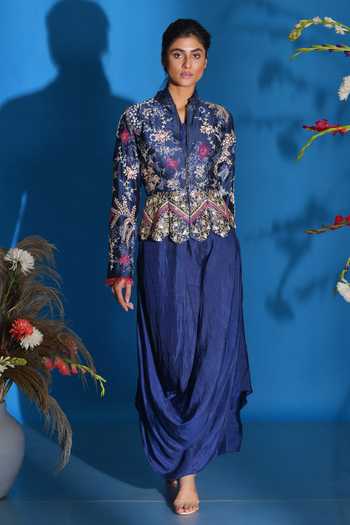 Garo | Designer Sarees, Gowns, Lehengas | Aza Fashions