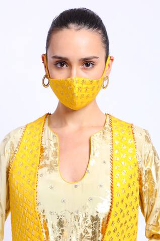 Nikasha | Designer Sarees, Gowns, Lehengas | Aza Fashions