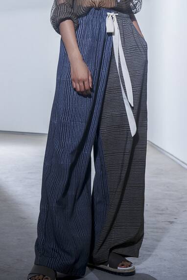 Buy Urvashi Kaur Green Organic Cotton Block Print Pants Online | Aza ...