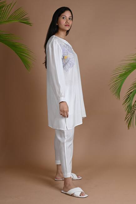 Buy Chambray & Co. White Eden Silk Embroidered Pant Online | Aza Fashions