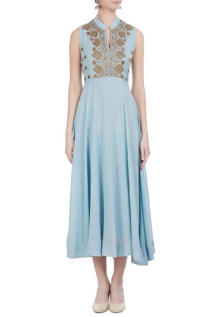 Buy Jaali work anarkali with cape by Nazar by Indu at Aza Fashions