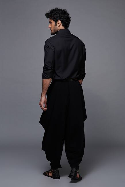 Buy S&N by Shantanu and Nikhil - Men Black Terylene Band Collar Shirt ...