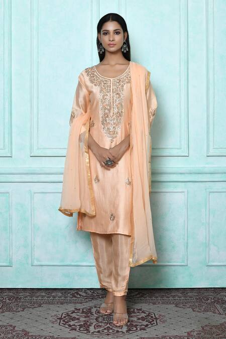 Buy Peach Pure Chanderi Embroidered Hand Round Kurta Set For Women by Nazaakat by Samara Singh ...