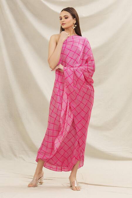 Buy Pink Printed Bandhani Asymmetric One Shoulder Tunic And Dhoti Set ...