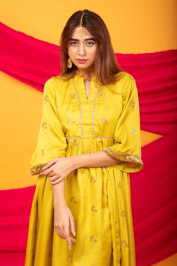 Buy Yellow Silk Cut Work Split V-neck Zunera Floral Butti Embellished ...