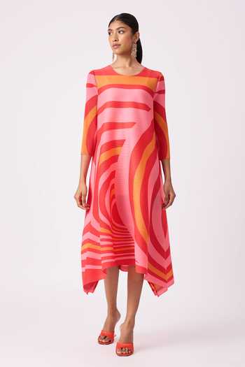 Buy Red Polyester Round Neck Krystina Pleated Swirl Print Dress For ...