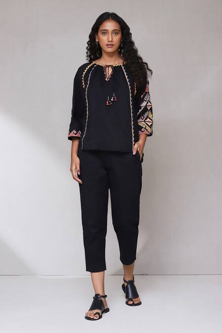 Buy Black Cotton Embroidered Thread Work Keyhole Round Geometric Top ...