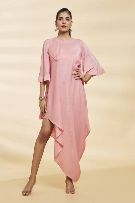 Buy Pink Turkish Soft Velvet Solid Round For Women by Naintara Bajaj ...