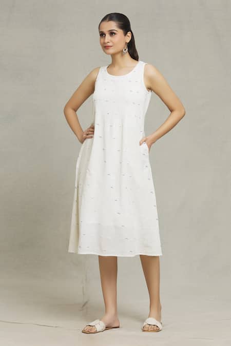 Buy White Jamdani Woven Geometric Round Hazel Dress For Women by ... Buy White Jamdani Woven Geometric Round Hazel Dress For Women by ...