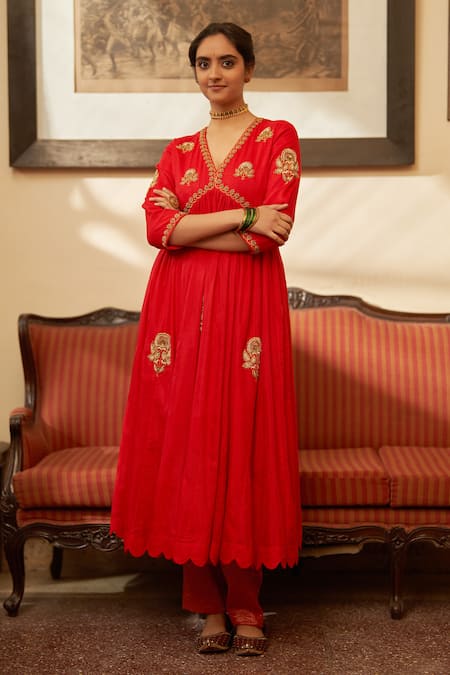 Buy Red Silk Velvet Hand Embroidered Zardozi And Surkh Anarkali & Pant ...