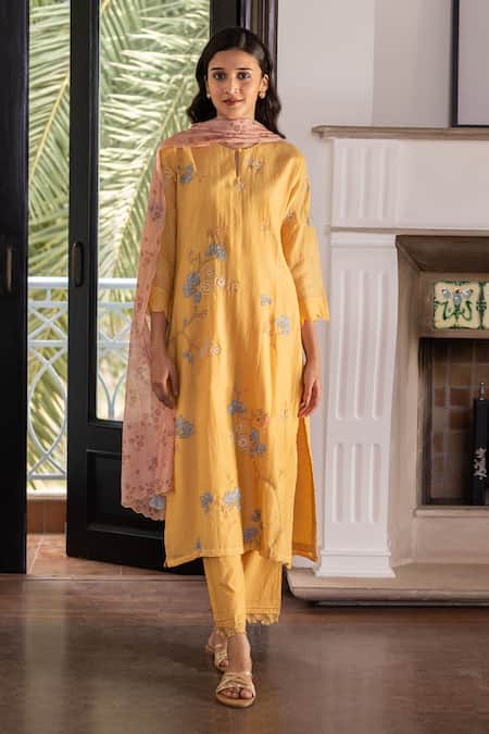 Buy Yellow Muslin Cotton Embroidered Applique Round Floral Work Kurta
