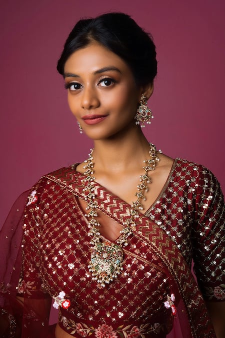 Buy Red Jadau Stones Royal Grace Embellished Long Pendant Necklace Set ...