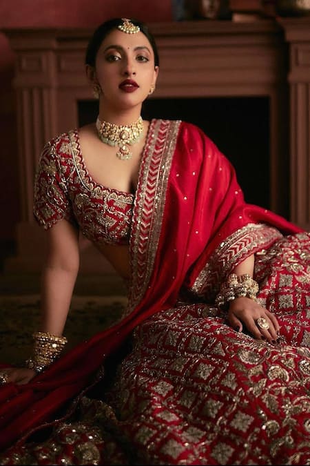 Buy Red Raw Silk Embroidery Round Bridal Lehenga Set For Women by ...