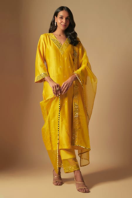 Buy Yellow Chanderi Embroidered Sequin V-neck Scatter Kurta Pant Set ...