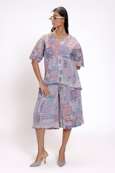 Buy Purple Blended Poly Muslin Printed Rajasthani Chaubara Cropped Pant ...