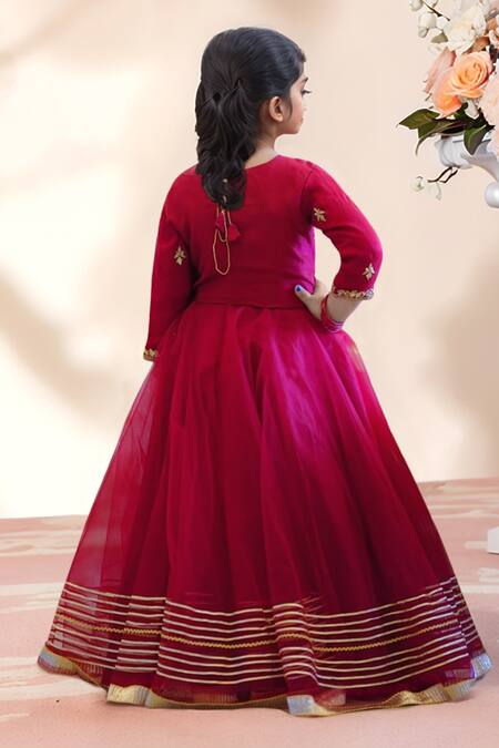 Buy Magenta Net Gota Patti, Metallic Thread, Zari Work Lehenga With ...