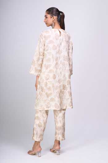 Buy Beige Round Neck Flower Print Kurta And Pant Set For Women by ...