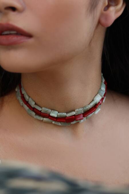 Choker necklace with red stones store