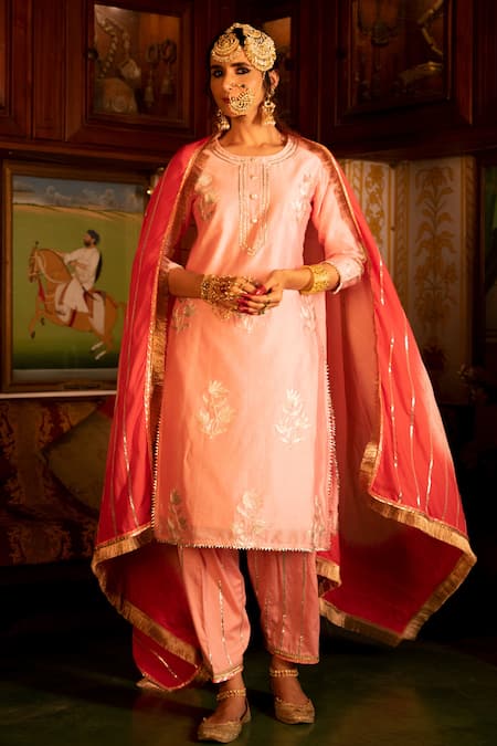 Buy Pink Chanderi Silk Hand Embroidered Gota Patti Round Pittan Work Kurta Set For Women by ...