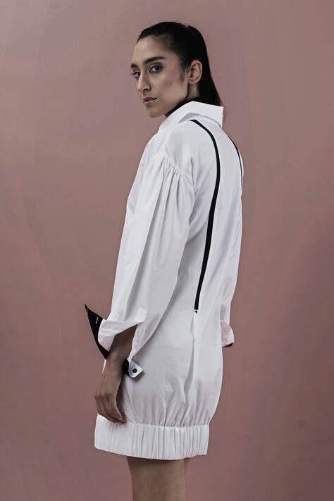 Buy Short Box Dress by Chillosophy at Aza Fashions