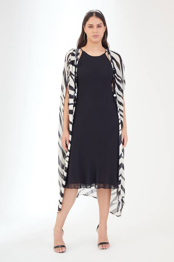 Nikasha | Designer Sarees, Gowns, Lehengas | Aza Fashions