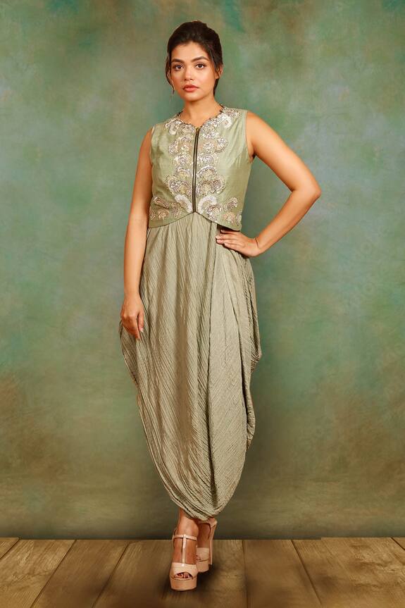 Garo | Designer Sarees, Gowns, Lehengas | Aza Fashions