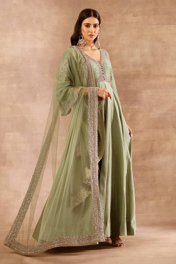 Jayanti Reddy | Designer Sarees, Gowns, Lehengas | Aza Fashions