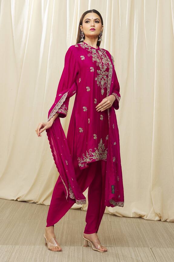 Jayanti Reddy | Designer Sarees, Gowns, Lehengas | Aza Fashions