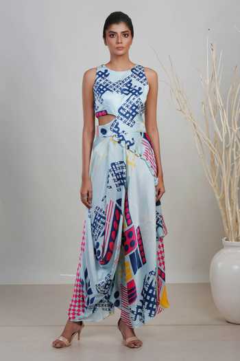 Garo | Designer Sarees, Gowns, Lehengas | Aza Fashions