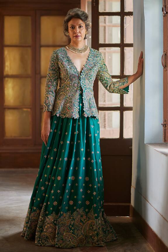Mrunalini Rao | Designer Kurta Sets, Lehengas, Sarees Online