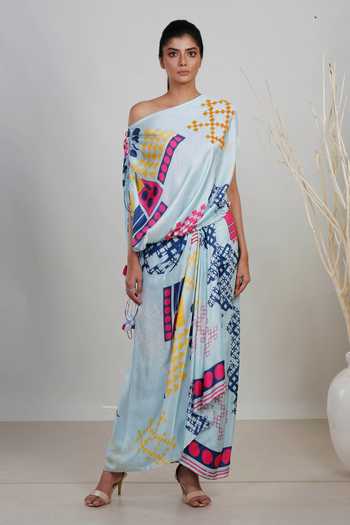 Garo | Designer Sarees, Gowns, Lehengas | Aza Fashions