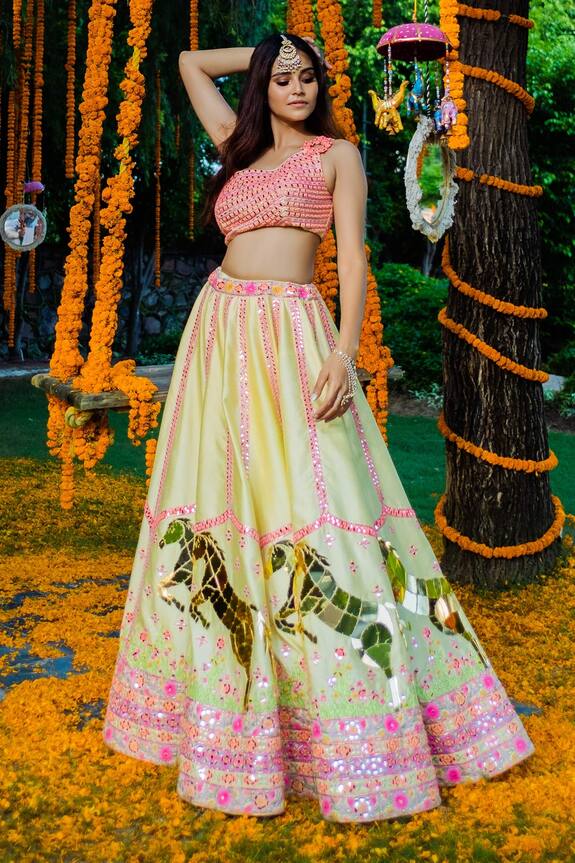 Rajbinder Chahal | Designer Lehenga, Kurta Sets and Jumpsuits Online
