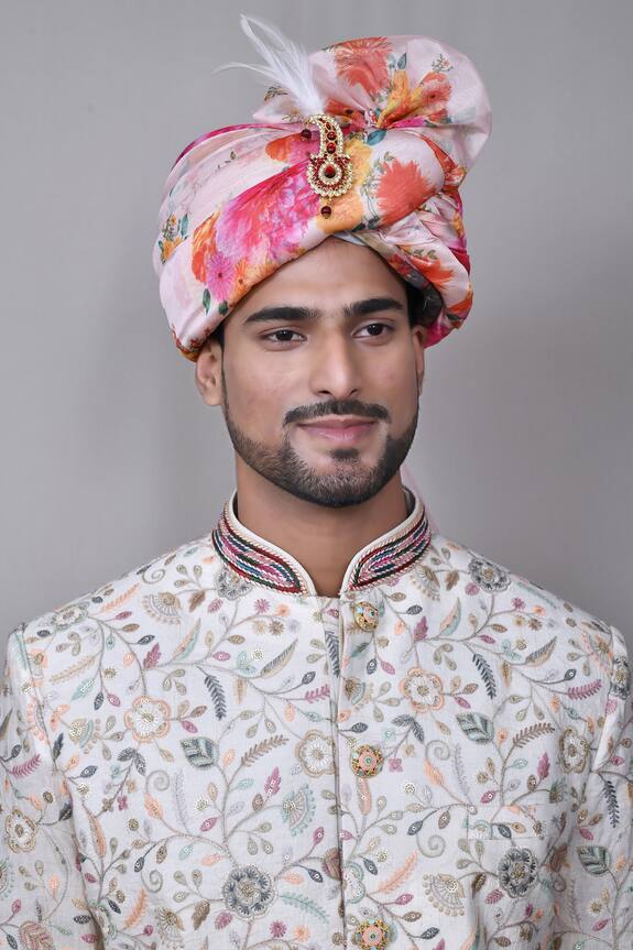 Buy Samyukta Singhania Pink Silk Floral Print Safa Online | Aza Fashions