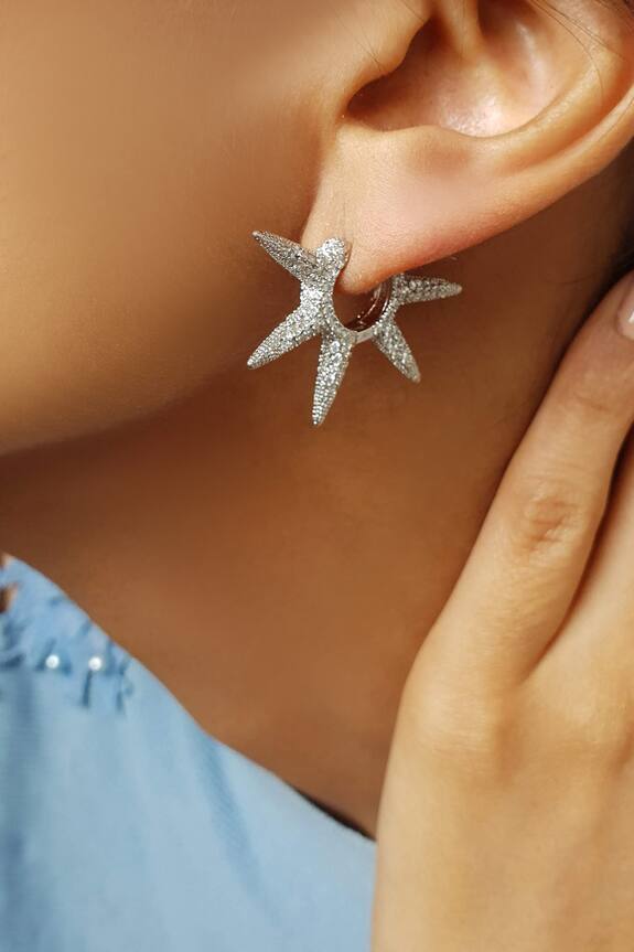 Buy The Jewel Factor Star Shaped Studs Earrings Online | Aza Fashions