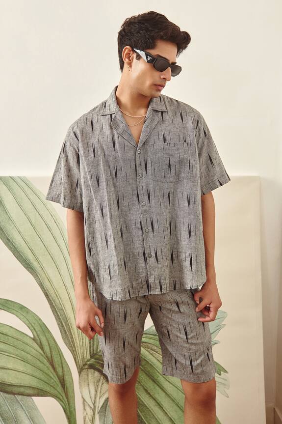Buy Sorbae Clothing Grey Dylan Ikat Print Shirt Online | Aza Fashions