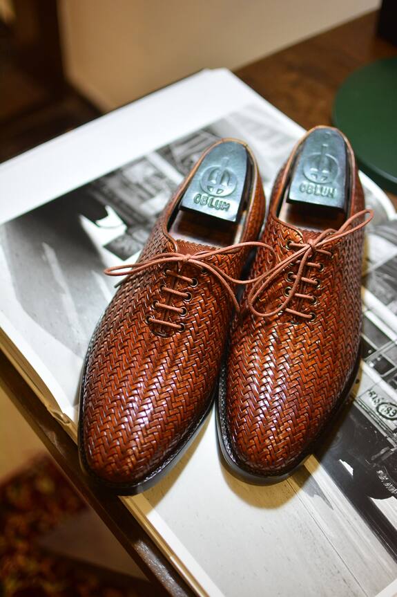 Buy Oblum Brown Argetenian Full Grain Crust - Woven Leather Woven Whole ...