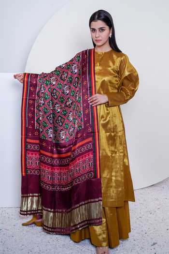 Buy Komal Shah Gold Tunic Tissue Gharara Set Online | Aza Fashions