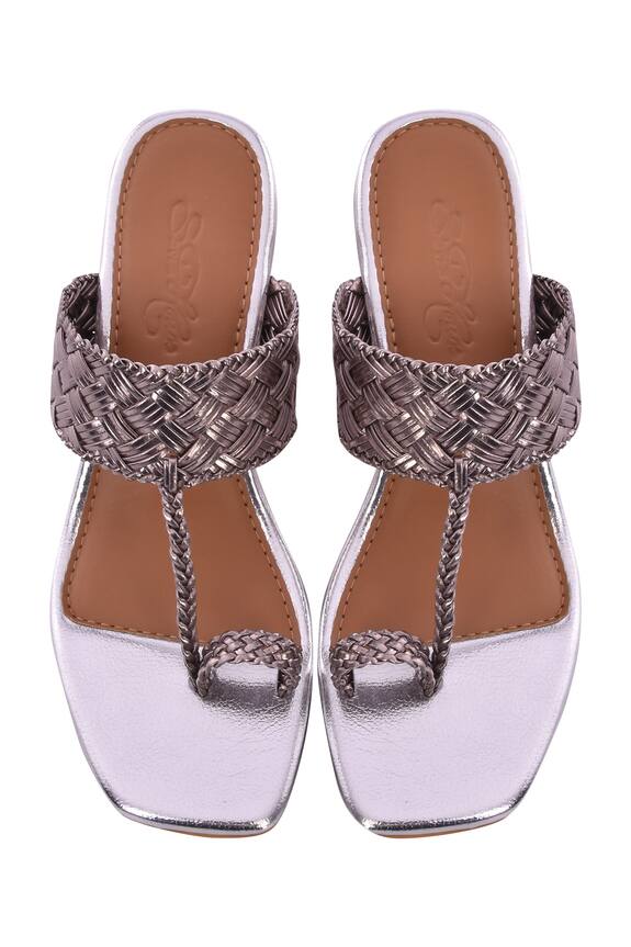 Buy Sole House Silver Pu Leather Woven Kolhapuri Heels Online | Aza ...
