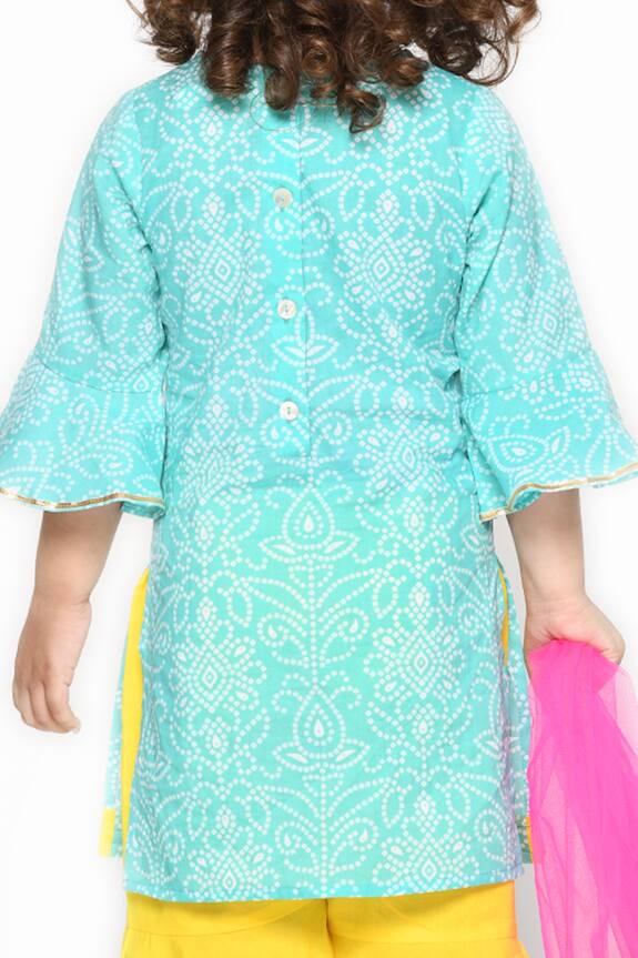 Buy Saka Designs Blue Bandhani Print Kurta Set For Girls Online | Aza ...