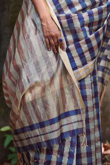 Buy Dressfolk Multi Color Mauji Maheshwari Silk Checkered Saree Online ...