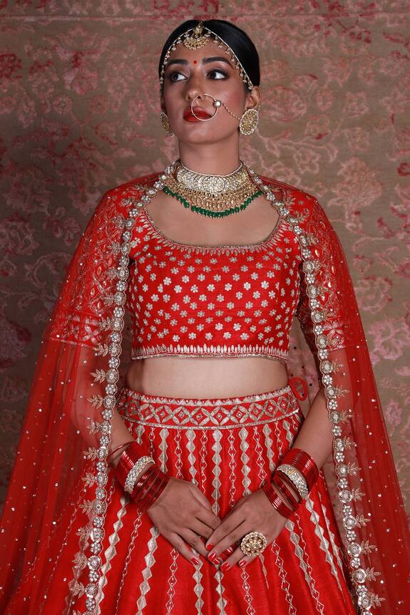 Buy Amrin khan Raw Silk Embroidered Lehenga Set Online | Aza Fashions