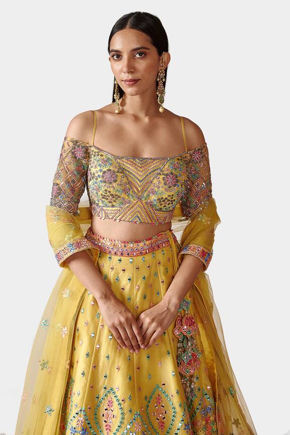 Buy Swati Narula Yellow Organza Humaida Mirror Work Lehenga Set Online ...