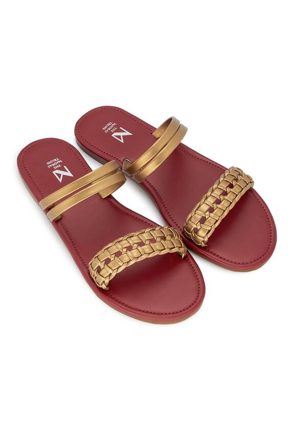 Buy The Madras Trunk Maroon Leather Strappy Flats Online | Aza Fashions