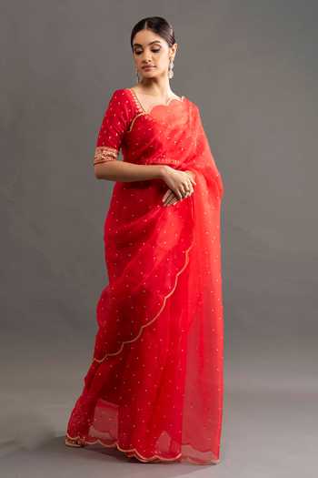 Buy Kavitha Gutta Red Organza Rekha Scallop Hem Saree With Blouse ...