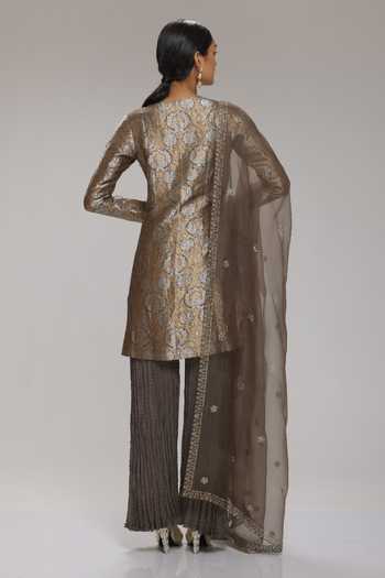 Buy Chhaya Mehrotra Grey Brocade Kurta Set Online | Aza Fashions