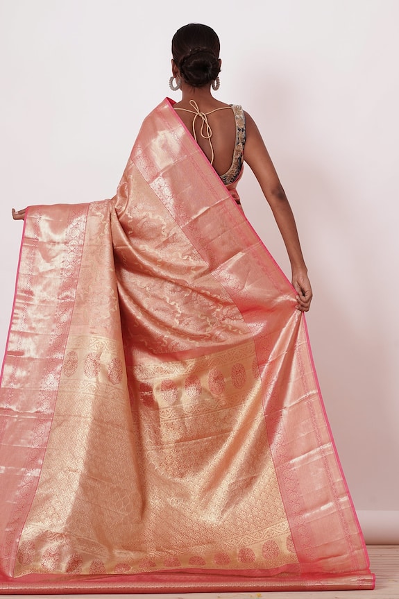 Buy Aharin Coral Cottonshantoon Woven Saree With Floral Print Blouse ...